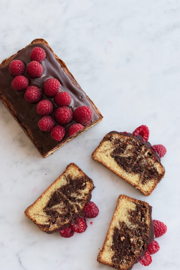 Marmorkage med marcipan og chokolade: marmormazarin!